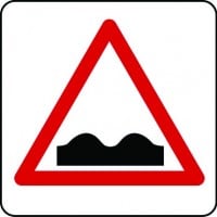 Uneven road sign - Stocksigns