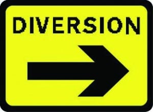 DIVERSION arrow right 1050 x 750mm temporary traffic sign - Stocksigns