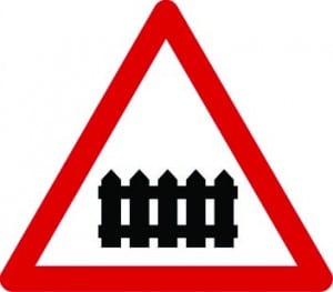 Level crossing with gate or barrier triangle. Fig 770. 600mm Class 1 ...